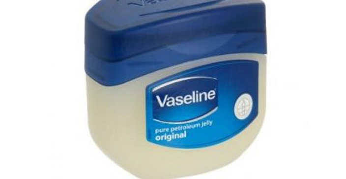 5 ways Vaseline is the best beauty must-have | Familyfriendlyhq.ie